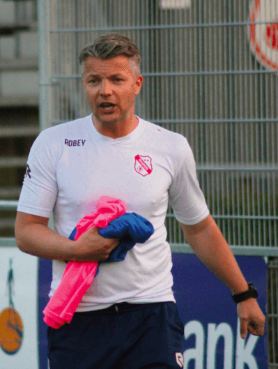 Ronard Venekamp verlaat v.v. Rhoon | vv Rhoon