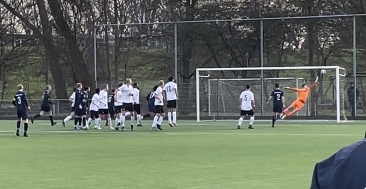 Rhoon met puntverlies uit de winterstop | vv Rhoon